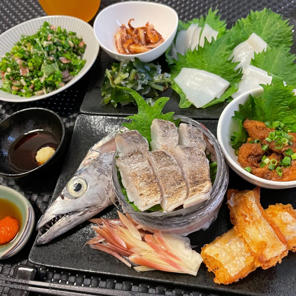 emimaru x タチウオ🐉夏にぴったり！香ばしさ引き立つ炙り2品🔥 | FUNC(ファンク) - 釣りガール&女性アングラーのための釣りコミュニティ